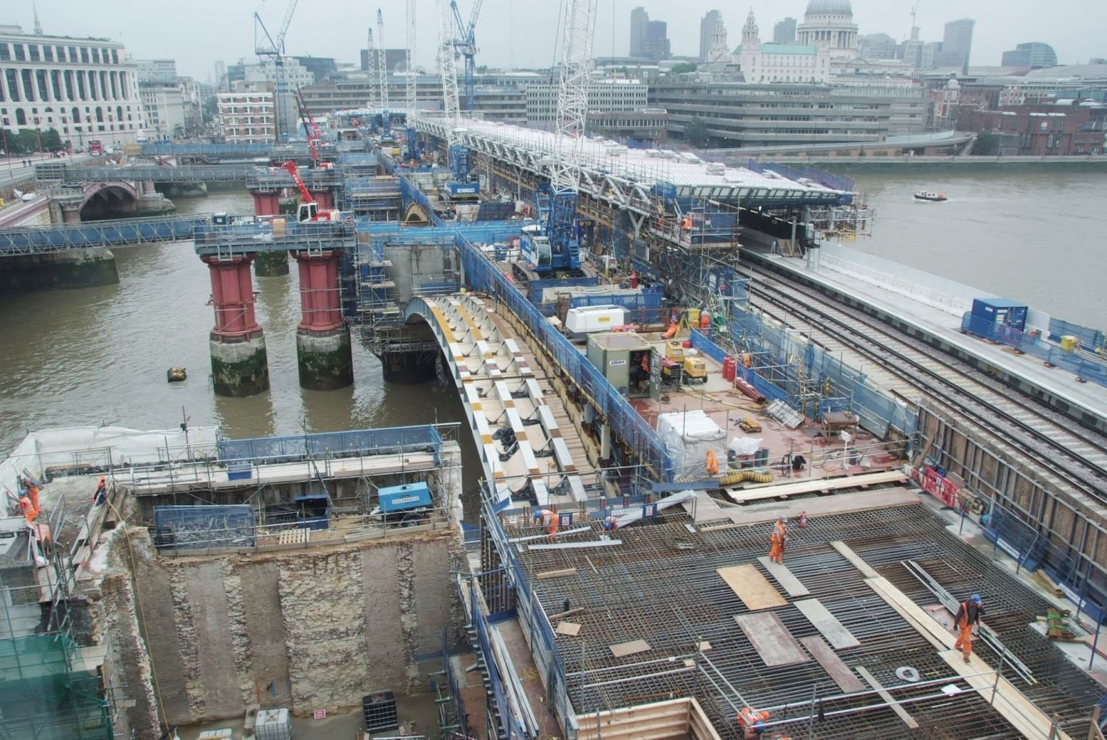 Thameslink Blackfriars Station & Rail Bridge Reconstruction - Kilnbridge